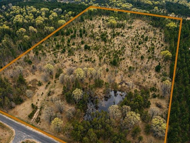 10th Ave, Necedah, WI 54646