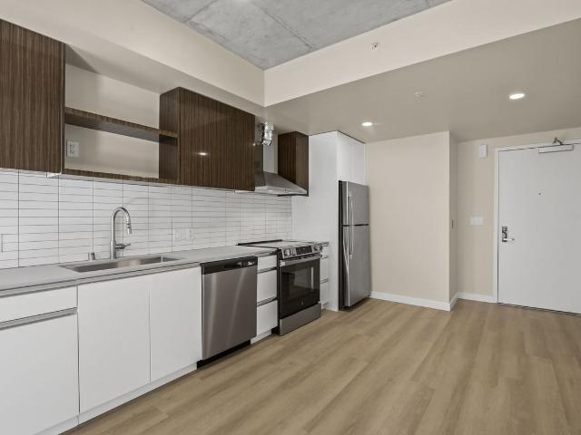 10th and Robinson Studio Apartment for Rent at 3729 10th Ave, San Diego, CA 92103 Hillcrest