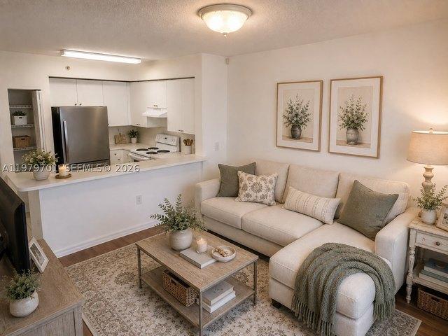 11040 SW 196th St Apt 203, Cutler Bay, FL 33157