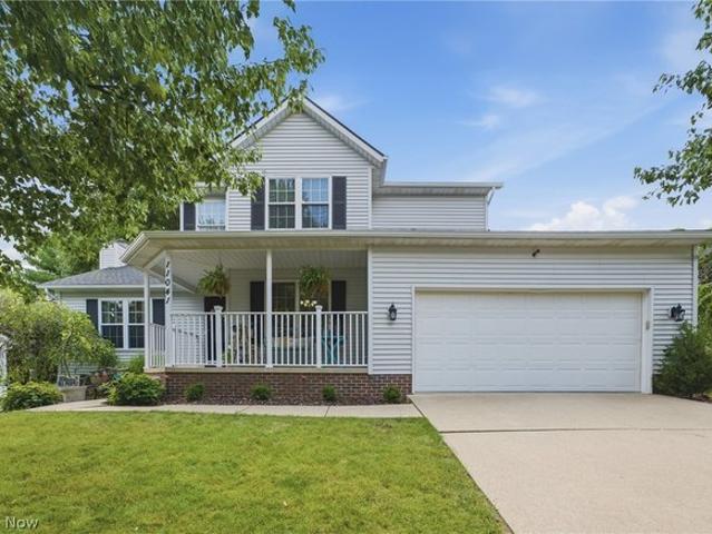 11041 Newbury Ave NW, Uniontown, OH 44685
