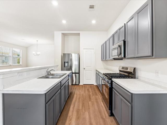 11041 Patriot Court