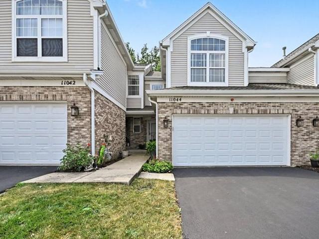 11044 W 72nd St, Indian Head Park, IL 60525