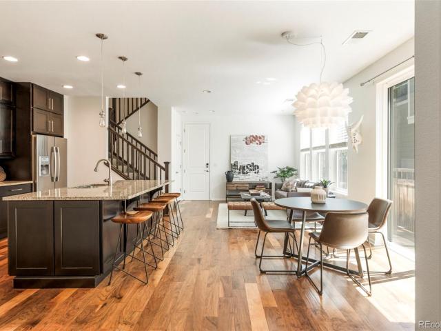 11045 E 28th Place