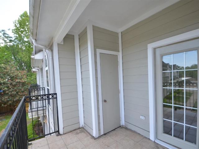 11045 Landswalk Drive 122