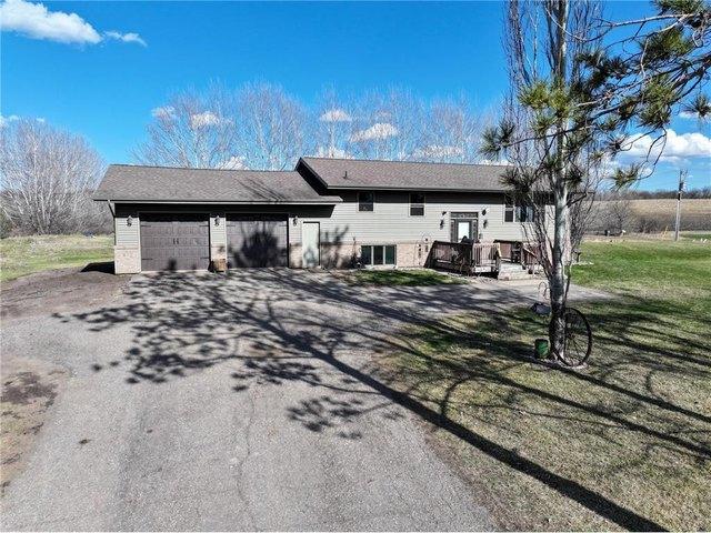 11048 Alcott Dr, Sauk Centre, MN 56378