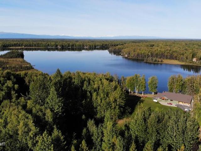 11048 N Lakes O the Su Dr, Willow, AK 99688