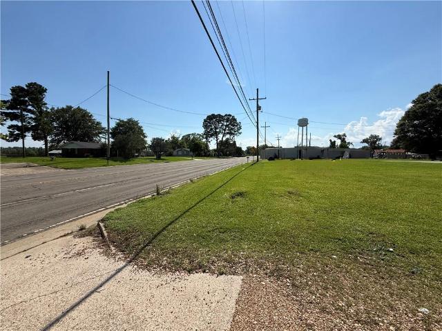 11049 W Hwy 16 Highway