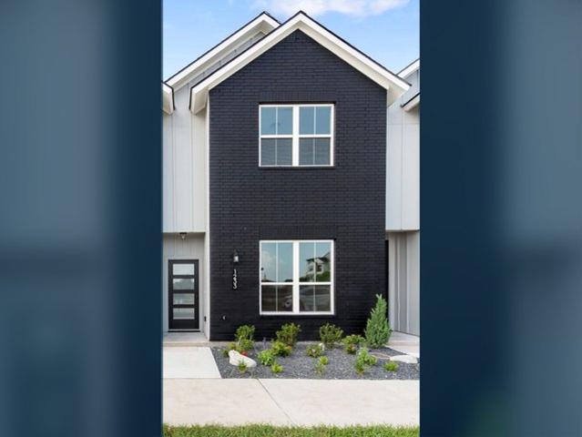 1104 Murr Ln, College Station, TX 77845
