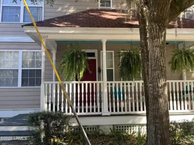 1104 Madrid Avenue, Port Royal, SC 29935