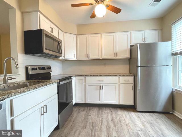 1104 Mews Drive # 1104