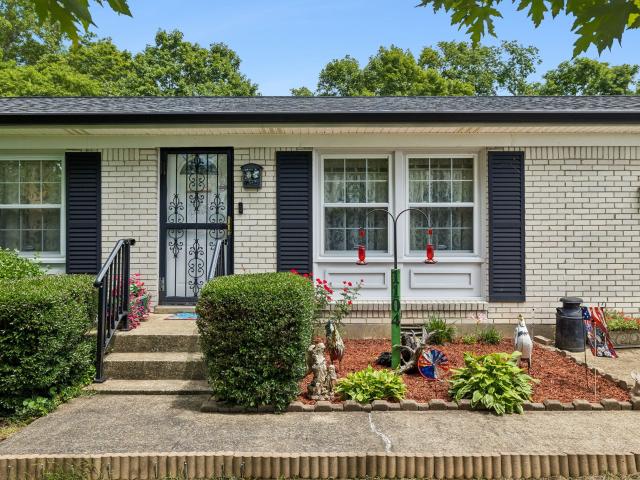 1104 Morriswood Dr
