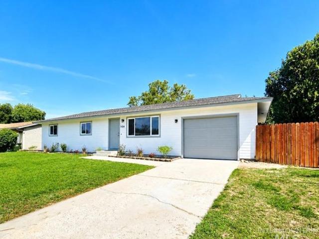 1104 NW 13th Ave, Meridian, ID 83642
