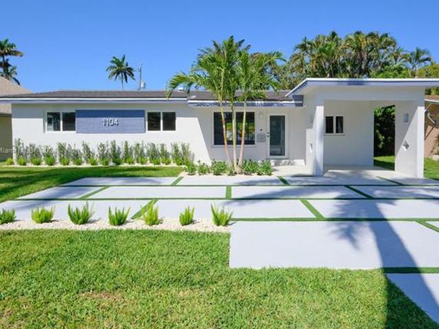 1104 N 13th Terrace, Hollywood, FL 33019