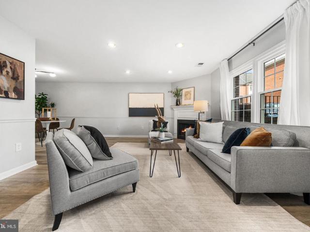 1104 N Stafford Street # 1