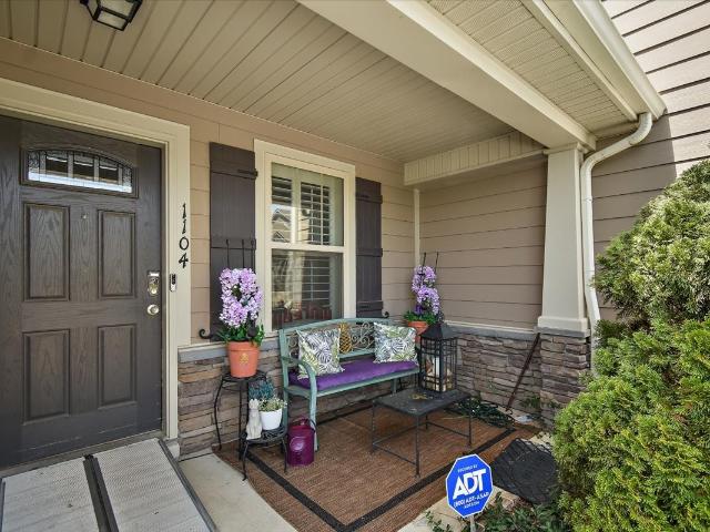 1104 Neeleys Bnd