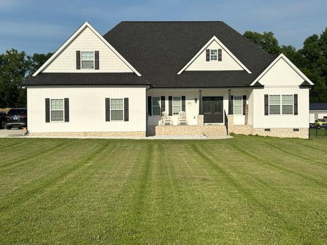 1104 Norton Rd, Manchester, TN 37355