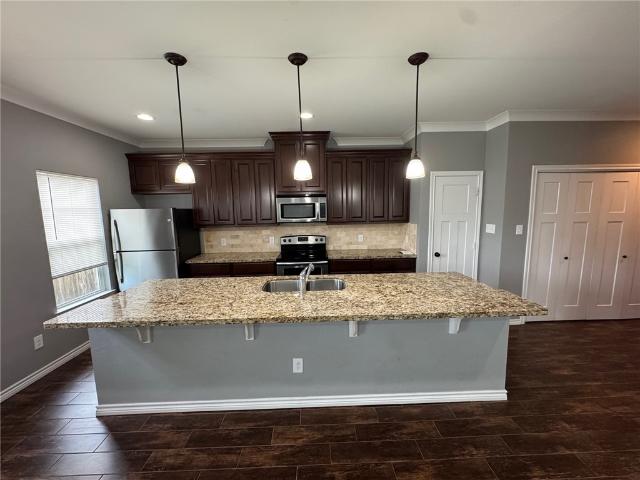 1104 Oney Hervey Dr, College Station, TX 77840 | MLS #26002