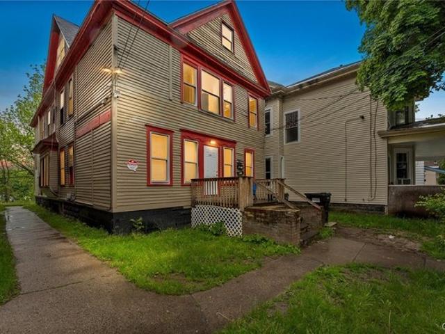 1104 Butternut St, Syracuse, NY 13208