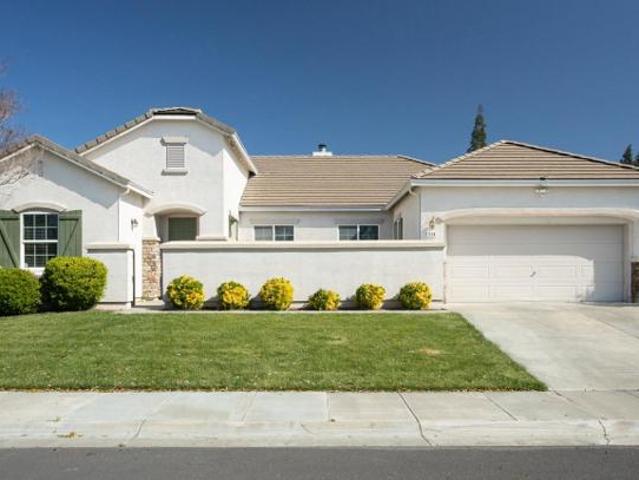 1104 Barbara Way, Arbuckle, CA 95912