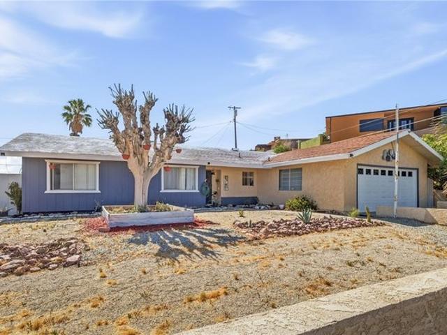 1104 Bigger St, Barstow, CA 92311