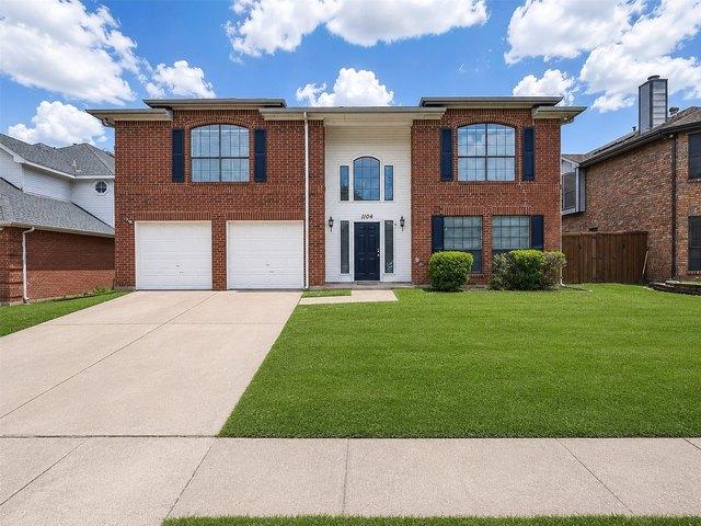 1104 Breezewood Dr, Lewisville, TX 75077