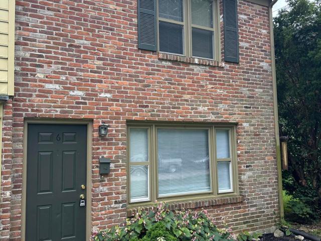 1104 Collins Lane # #6