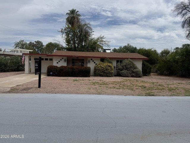 1104 E Fern Dr S, Phoenix, AZ 85014