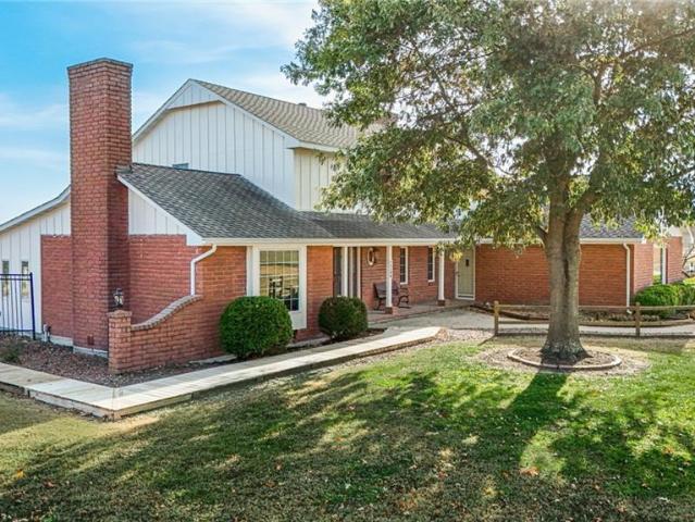 1104 E Park Road