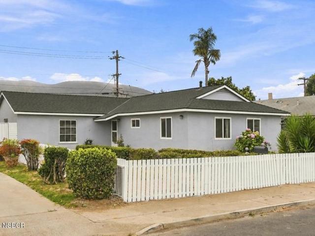 1104 E Peach Ave, Lompoc, CA 93436