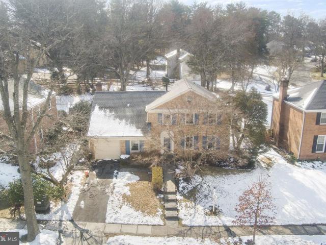 1104 Fallsmead Way