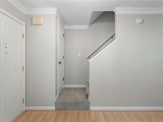 1104 Huntington Trace SE