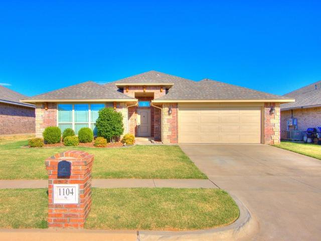 1104 Hickory Creek Drive