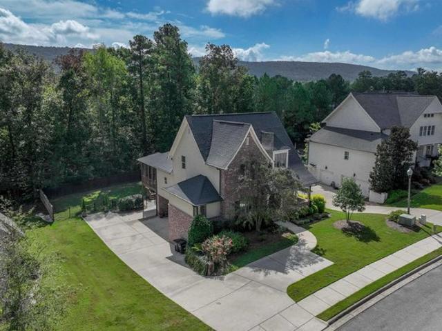 1104 Highland Village Trl, Birmingham, AL 35242