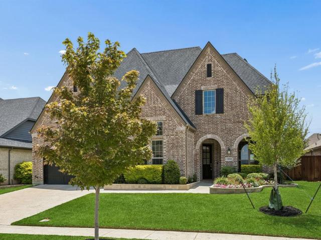 1104 Highpoint Way