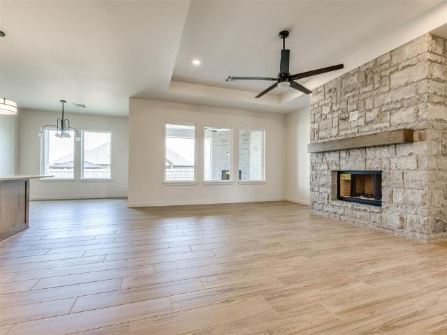 1104 Jozie Way