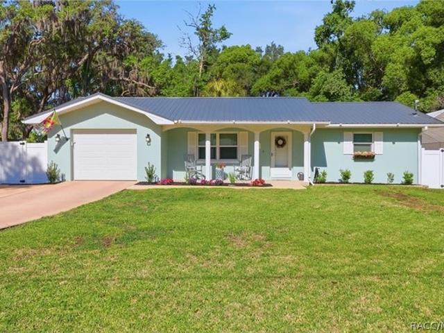 1104 Lakeshore Dr, Inverness, FL 34450