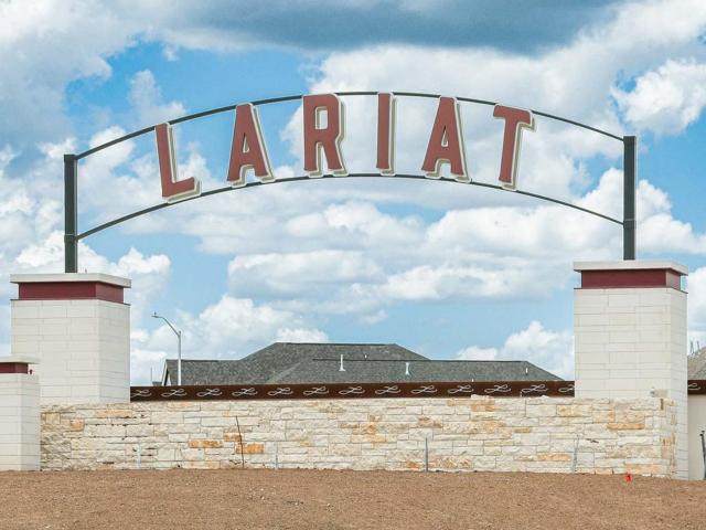 1104 Lariat Loop