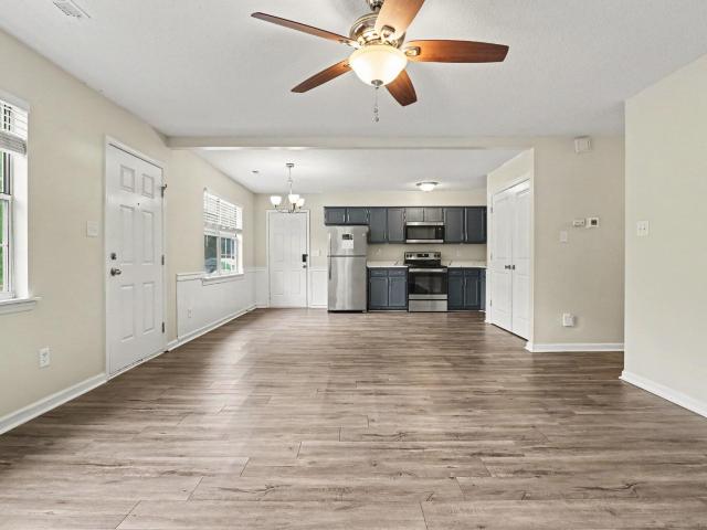 1104 Pecan Place