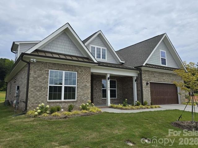 1104 Piper Meadows Dr, Waxhaw, NC 28173