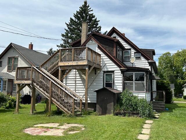 1104 Pleasant St