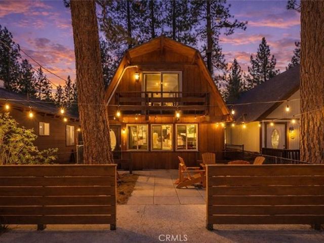 1104 Robinhood Blvd, Big Bear City, CA 92314