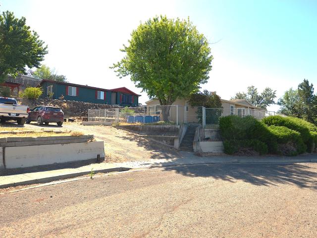 1104 SW Marshall PL