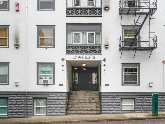 1104 SW Columbia St Unit 304, Portland, OR 97201