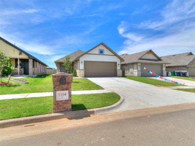 1104 SW 139th Terrace
