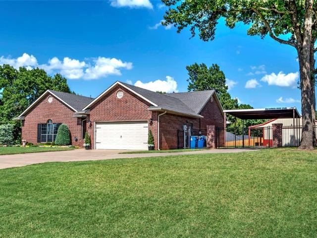 1104 S Rozell Lane