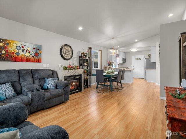 1104 th St Court E