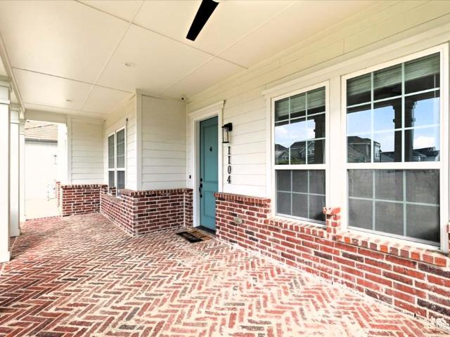1104 Van Drive