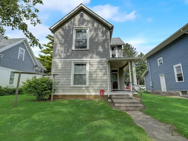 1104 W Ashland Ave, Muncie, IN 47303