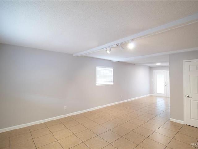 1104 W Fern Avenue C