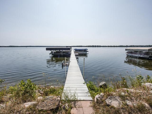 1104 W Lake Drive